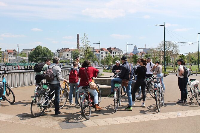 Bike tour Brussels highlights and hidden gems - What to Expect During the Ride