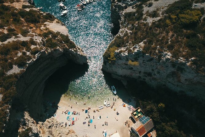 Blue Cave & Vis Island speedboat tour from Hvar - Who Will Love This Tour?