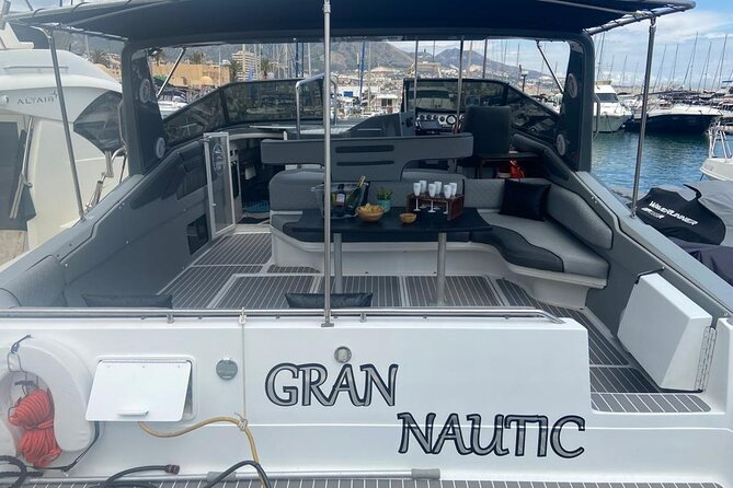 Boat Trip in Fuengirola, Dolphin Watching and Drinks - FAQ