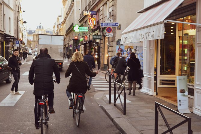 City bike tour on a dutch bike - What You Can Expect During the Tour