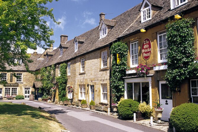 Cotswolds Experience - full day small group day tour from Bath ( Max 14 persons) - The Sum Up