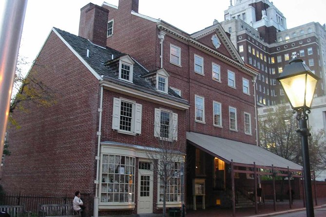 Dark Philly Adult Night Tour - Practical Details