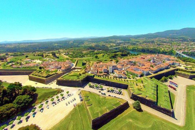 Day Trip from Porto to Santiago de Compostela and Valença - What Past Travelers Say