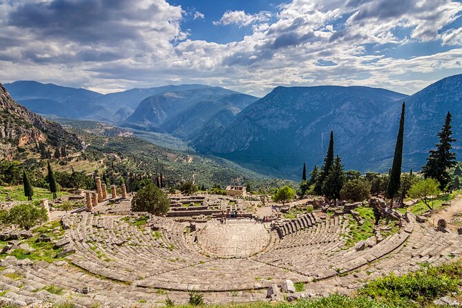 Delphi full day V.R audio guided tour with entry ticket - Transportation and Comfort
