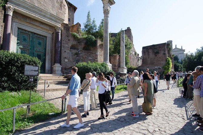 Discover Rome in a Day  Private Driver Tour - The Pros and Cons