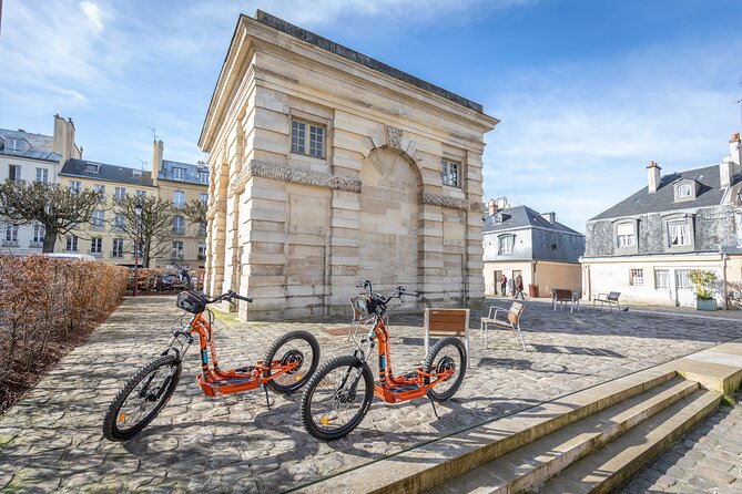 Discover Versailles on electric 2-wheelers (Yes to PRM) - FAQs