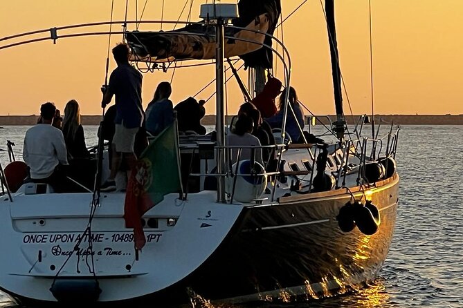 Douro Sunset Sailboat Experience in Porto - FAQ