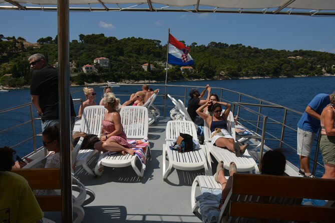 Dubrovnik:3 Islands Boat Tour with Lunch&drinks(FR,ES,IT,EN) - The Vibe on Board