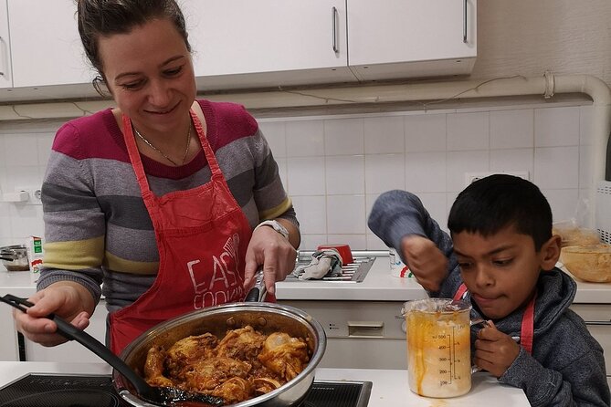 Easy Cooking Class Budapest - with Market Walk (local wine & pálinka included) - FAQ