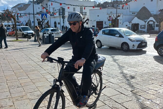 Excursion Electric Bike Villages of Apulia - Locorotondo: A Hidden Gem
