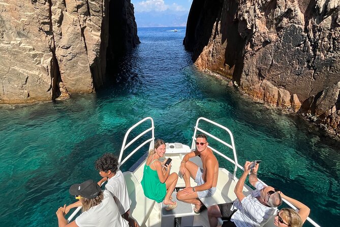 Friendly discovery of Scandola Calanques de Piana and meal stop at Girolata - Practicalities and Tips for Booking