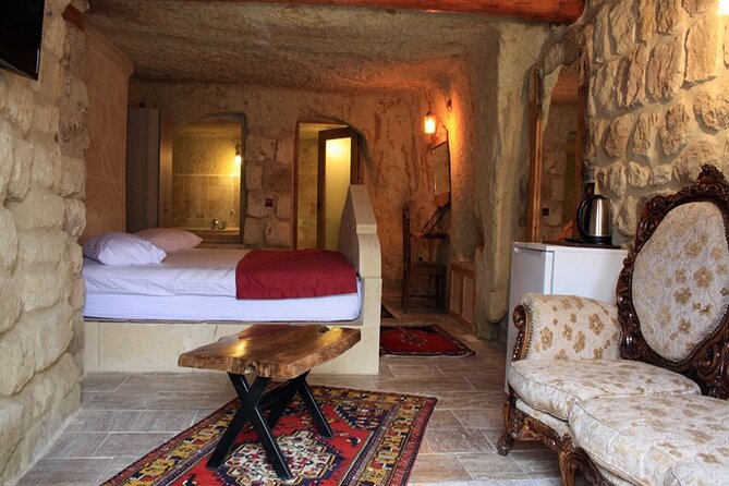From Antalya: 2-Day Cappadocia, Cave Hotel, & Balloon Tour - The Pros and Cons