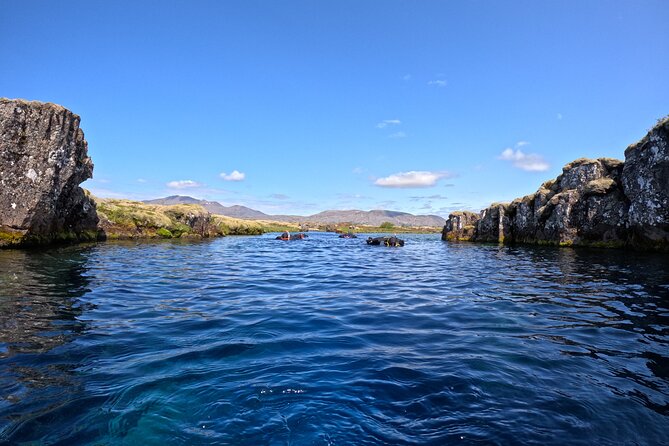 From Reykjavik- Silfra Snorkeling transfer included - Group Size and Personal Experience
