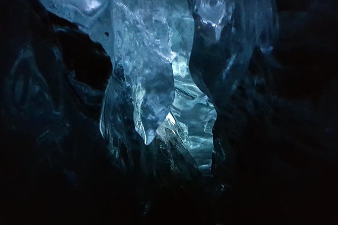 Frozen Wonders : Small Group Ice Cave Tour - The Value of Expert Guides and Personal Attention