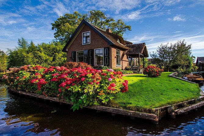 Giethoorn Guided Day Trip with Boat Ride from Amsterdam - Who Will Love This Tour?