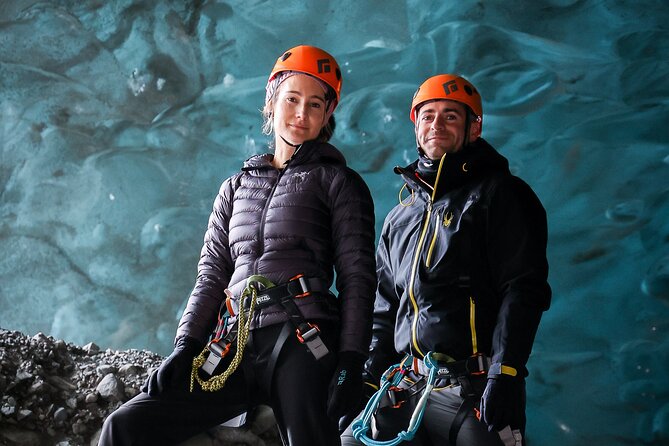 Glacier Hike + Ice Cave Adventure with Professional Photos - A Detailed Look at the Itinerary