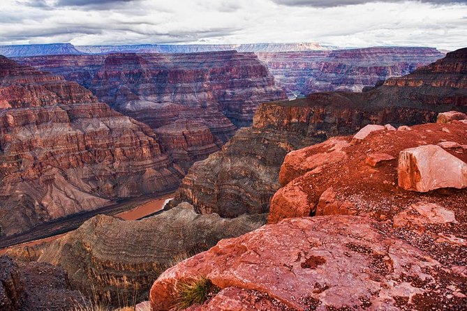 Grand Canyon West with Hoover Dam Stop and Optional Skywalk - FAQ