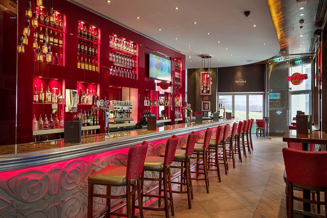 Hard Rock Cafe Vienna with Set Menu for Lunch or Dinner - The Food and Service: What to Expect