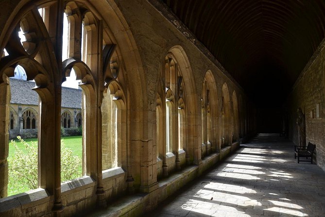 Harry Potter Walking Tour of Oxford Including New College - The Guide and Group Experience