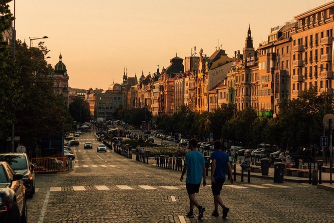 Highlights & Hidden Gems With Locals: Best of Prague Private Walking Tour - Who Is This Tour Best For?
