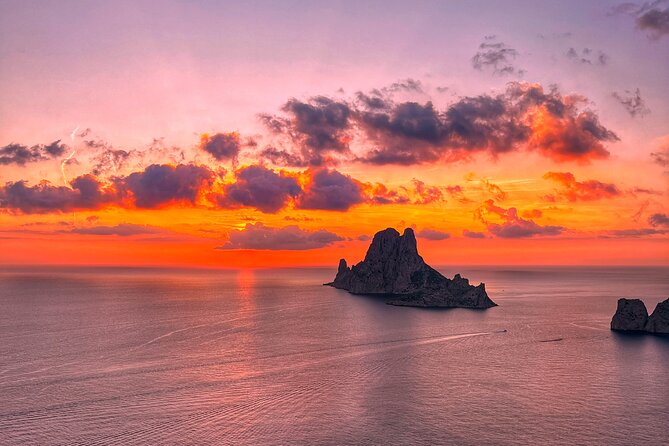Ibiza - Secret Spots Tour in Land Rover Defender - FAQ