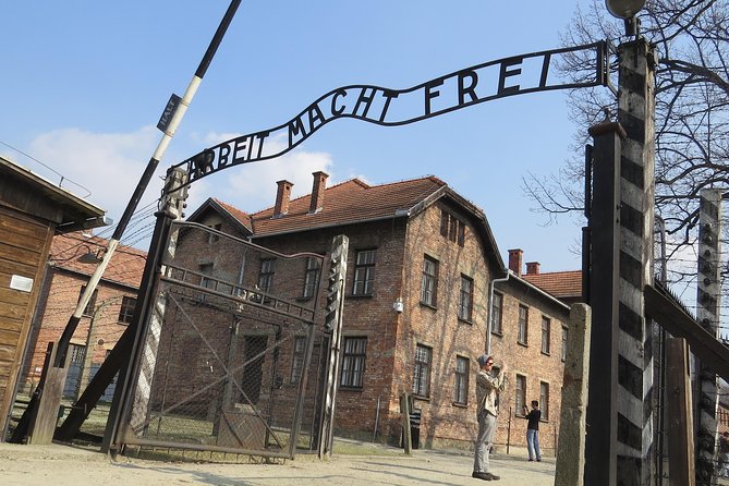 Krakow: Auschwitz-Birkenau and Salt Mine Guided Visits in One Day - What Travelers Say About the Experience
