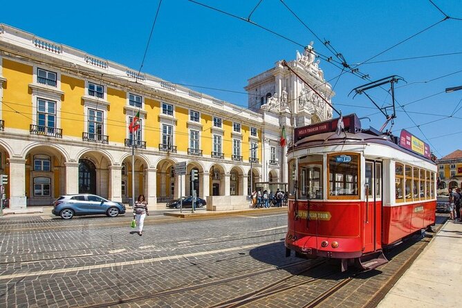 Lisbon Airport Shared Departure Transfer - The Vehicle and Comfort Level