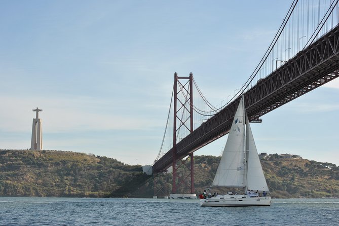 Lisbon Old town Sailng Cruise with a drink- 2h Small Group Tour - The Sum Up: Who Will Love This Cruise?