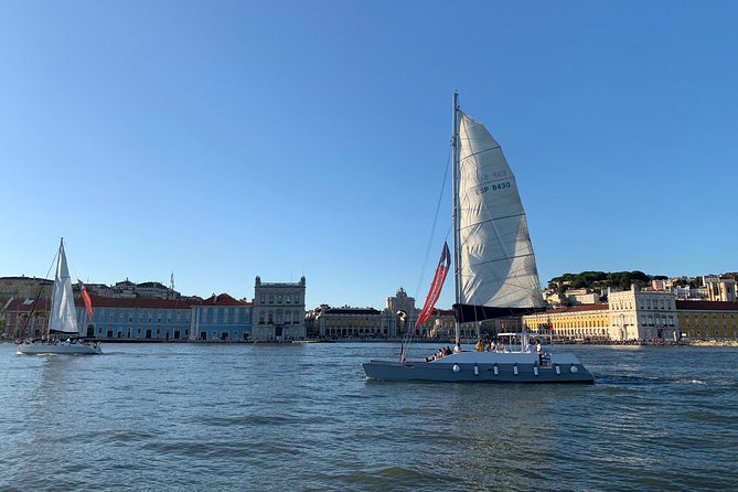Lisbon Sunset Catamaran Cruise on the Tagus River - The Itinerary in Detail