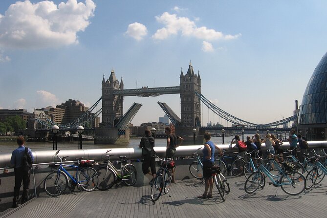 London Sunset Bike Tour - The Value of a Nighttime City Ride