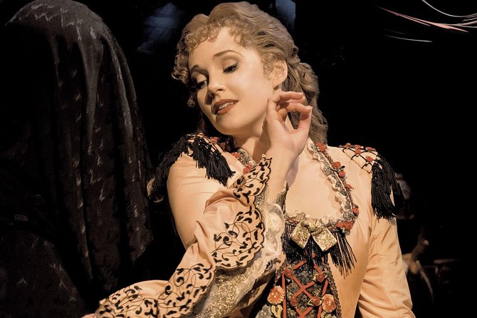 London Theatre: The Phantom of the Opera - The Experience and Reviews