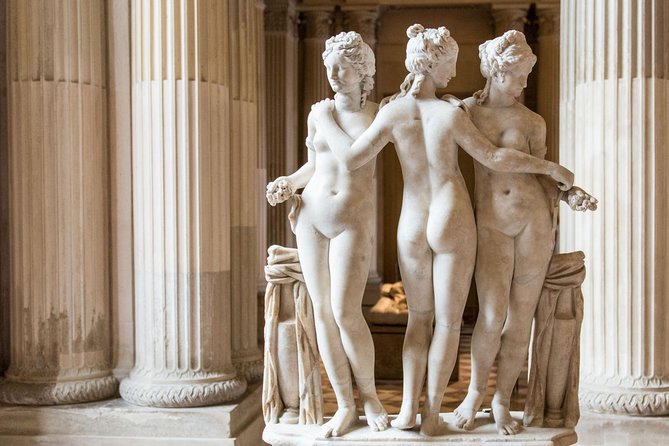 LOUVRE PRIVATE TOUR : Skip the line & Local expert guide - Entry fees included - Practical Details
