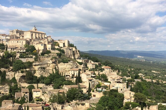 Luberon, Roussillon & Gordes Half-Day Tour from Avignon - The Vibrant Colors of Roussillon