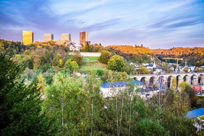 Luxembourg city walking and wine tasting tour - The Guide and Group Dynamics