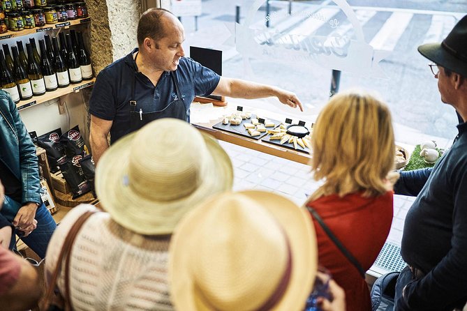 Lyon Old Town Food Tour with Local Specialties Tasting & Lunch - The Bottom Line: Why You Should Consider This Tour
