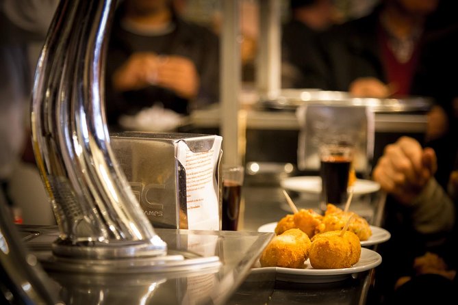 Madrid Local's Tapas Tour Dinner with a side of History - The Experience’s Value and Practicalities