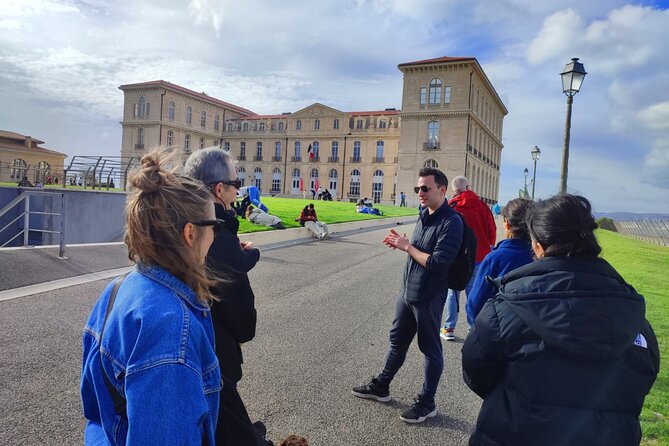 Marseille Guided Tour for 4 Hours with a Bilingual Local Guide - Exploring Le Panier