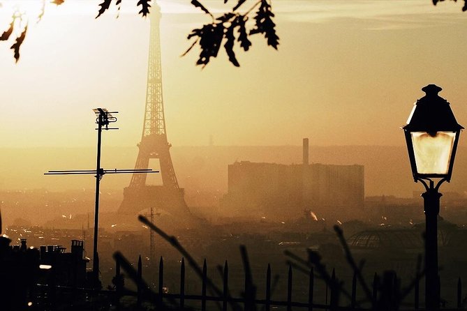 Montmartre District and Sacre Coeur - Exclusive Guided Walking Tour - Who Should Book This Tour?
