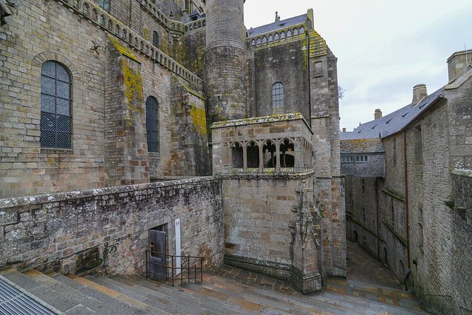 Mt St. Michel Private Tour with Abbey tickets and tour guide - The Value of a Guided Tour: What Travelers Say