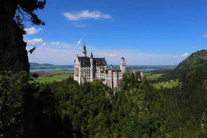 Neuschwanstein & Linderhof Castle Luxury Private Tour from Munich - What Sets the Itinerary Apart?