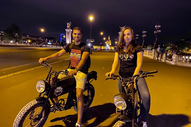 Night / Sunset Tour of Paris in Electric Bike - The Experience of the Guide