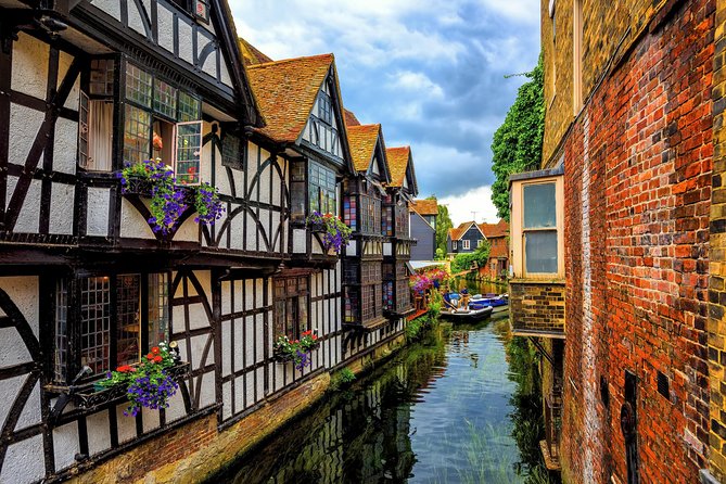 Official Canterbury Guided Walking Tour - 11.00 Tour - The Cathedral and Other Highlights