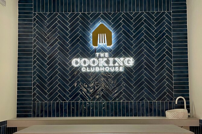 Paella Cooking Class in Madrid with Bottomless Wine Pairing - Practical Details and Considerations