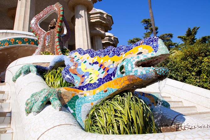 Park Güell: Guided Tour with Optional Gaudí Experience Entry - Value for Money