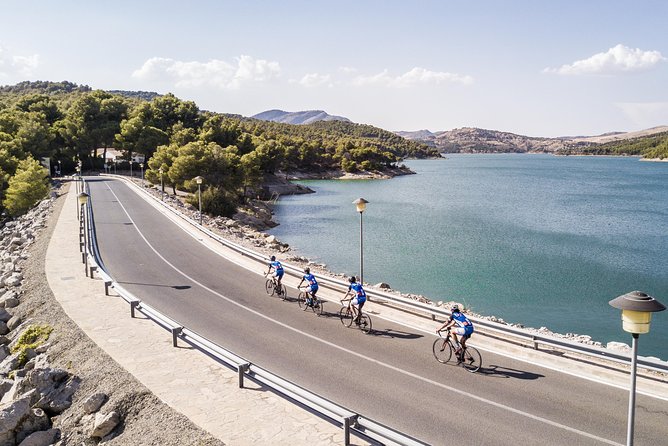 Personalised Road Bike Tour in Malaga - The Routes: Scenic Highlights and Hidden Gems