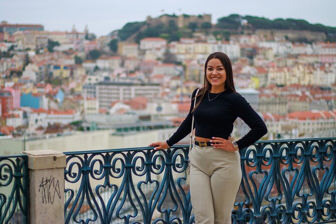 Photoshoot with a Local Professional Photographer in Lisbon - Practical Details and Tips