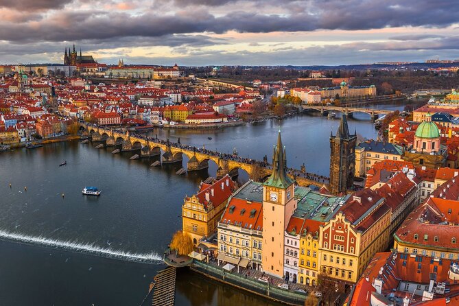 Prague Guided Walking Tour and Cruise with Authentic Czech Lunch - Authenticity and Practicalities