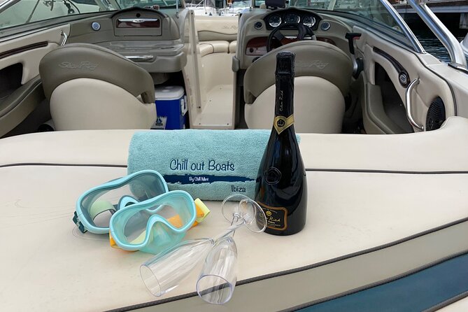 Private boat rental with snorkel in San Antonio, Ibiza - Value for Money