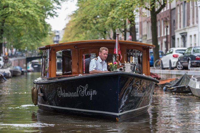 Private boat tour on a electric saloon boat - Who Will Love This Tour?