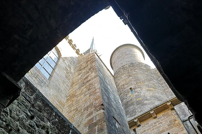 Private Day Tour of Mont Saint-Michel from Bayeux - Authenticity and Reviews from Past Travelers